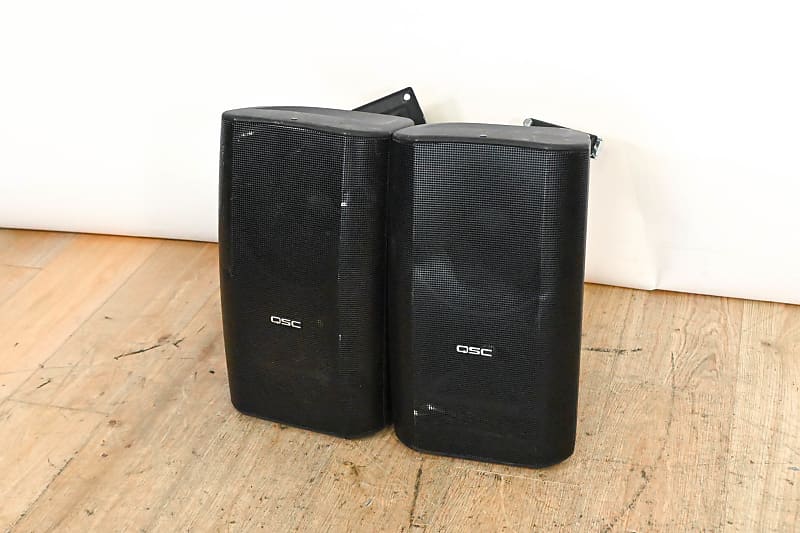 QSC AD-S82 8" Two-Way Surface Mount Loudspeaker (PAIR) | Reverb