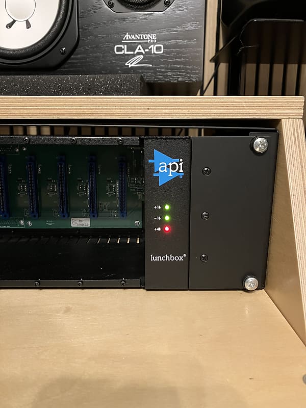 API 500-8B HC 8-Slot Lunchbox 2014 - Present - Black | Reverb