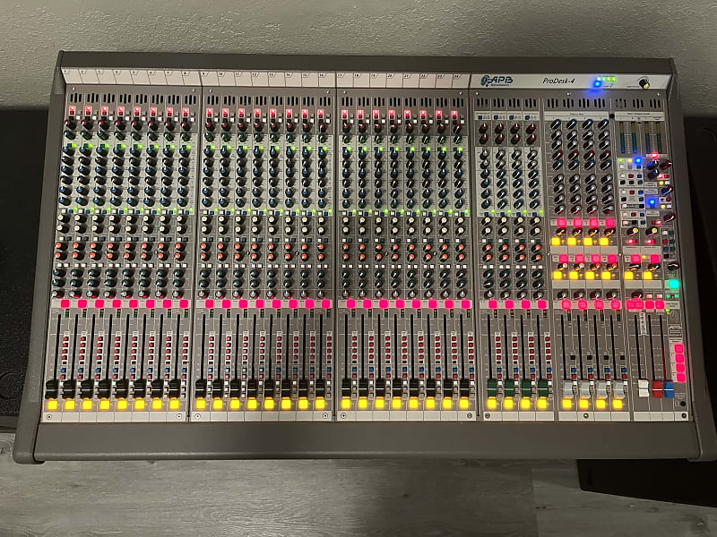 Apb Dynasonics Pro Desk 4-24 | Reverb