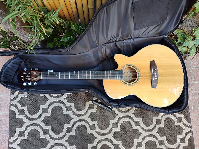 + Fretlight FG-507 Acoustic Guitar w/Software, LED Fret | Reverb