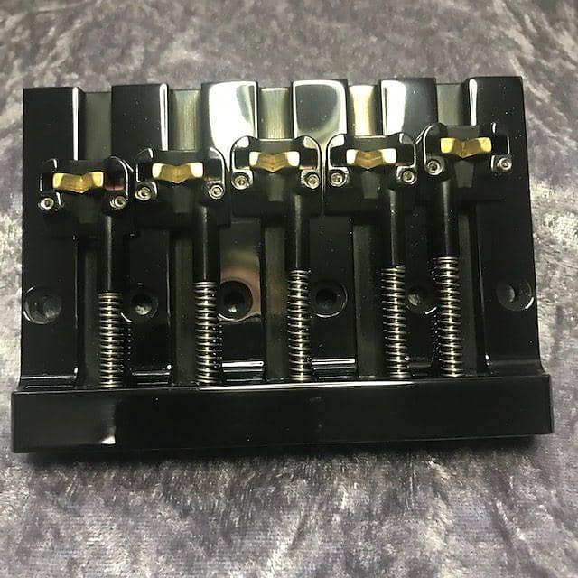 Hipshot Kickass 5 string bass bridge - 5K501B Style 1 Black | Reverb