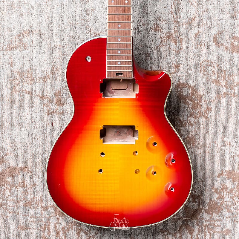 Larrivée RS4 Cherry Sunburst - Guitar Project #113701 | Reverb