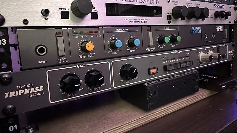 Boss CE-300 Super Chorus Rack Mount Analog Stereo Chorus | Reverb