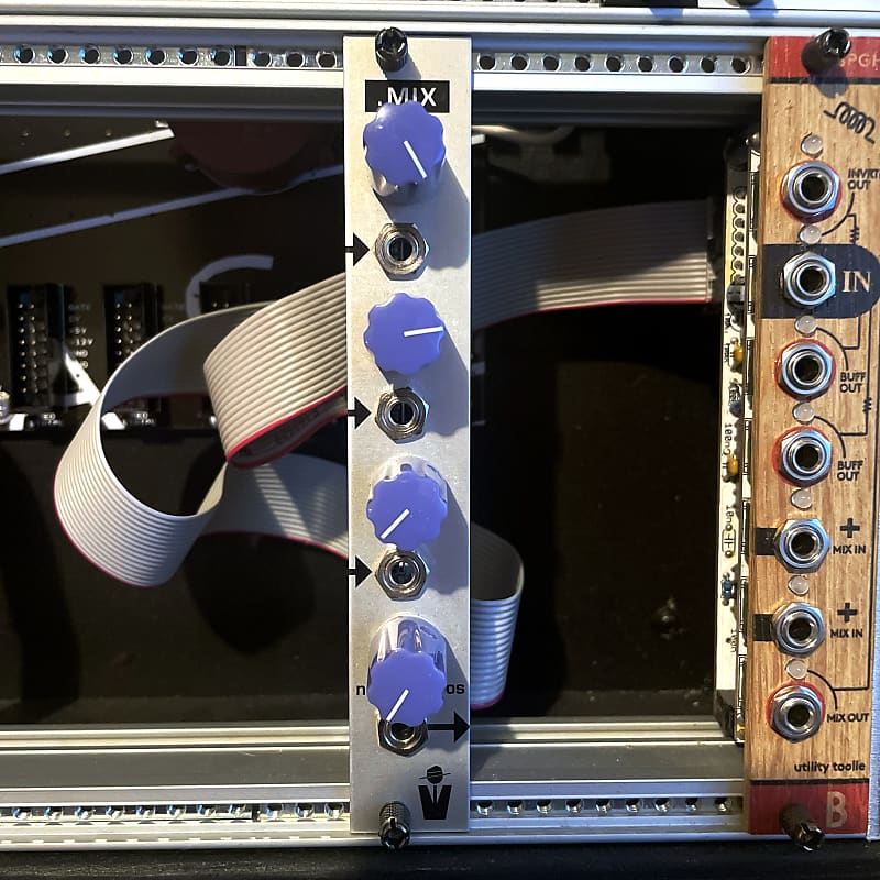 STG Soundlabs .Mix - mixer w/ Moog CP3 transistor circuit | Reverb