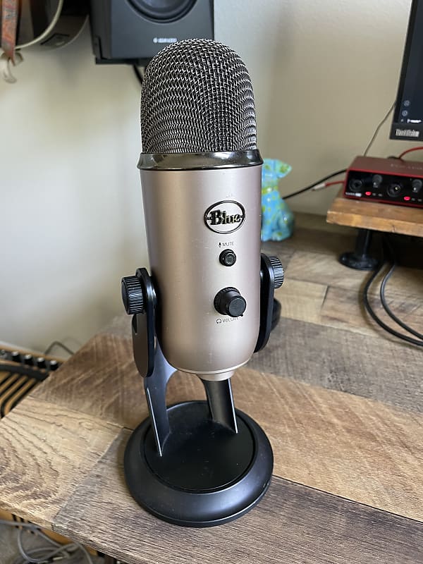 Blue Yeti Studio USB Mic Recording System Pack 2010s - Silver | Reverb