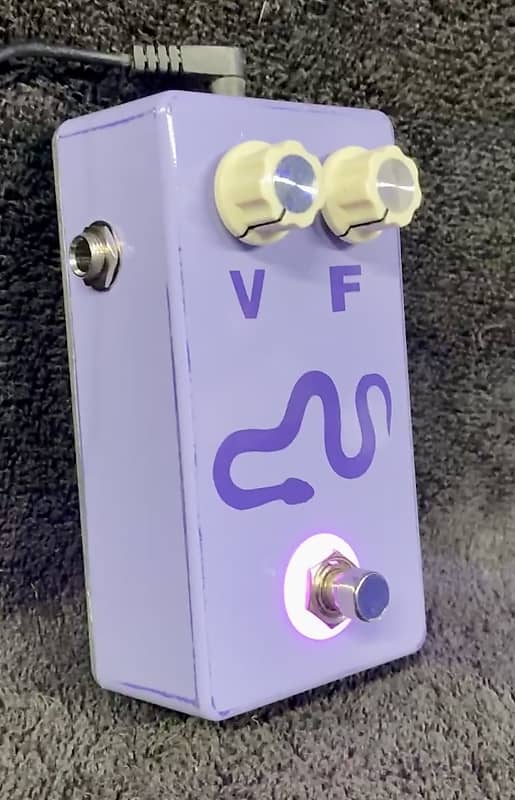 Snake Bite (filter sweep) {serial no.01} | Reverb