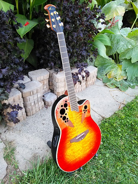 Ovation Celebrity Multi Soundhole Celebrity Deluxe CC44 Mid | Reverb