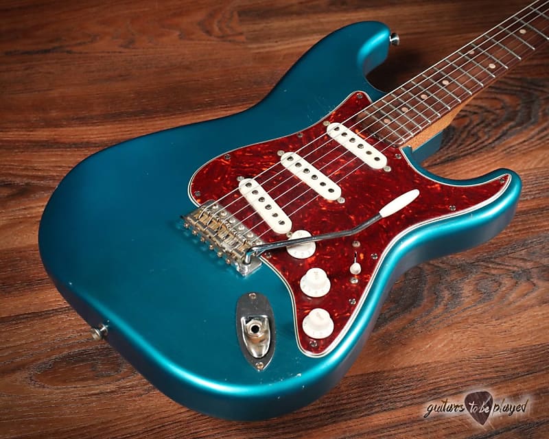 Mario Martin Strat 2020 - Deep Lake Placid Blue | Reverb