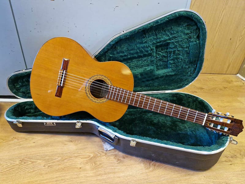 Cuenca Model 40 Natural Gloss Classical Acoustic Guitar | Reverb
