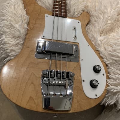 Rickenbacker 4000 1969 Maple glow | Reverb