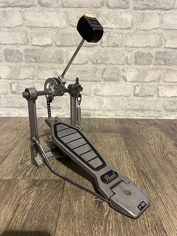 Pearl P-100 Single Bass Drum Kick Pedal / Drum Hardware | Reverb UK