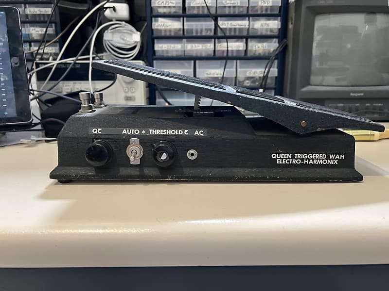 Electro-Harmonix Queen Triggered Wah | Reverb