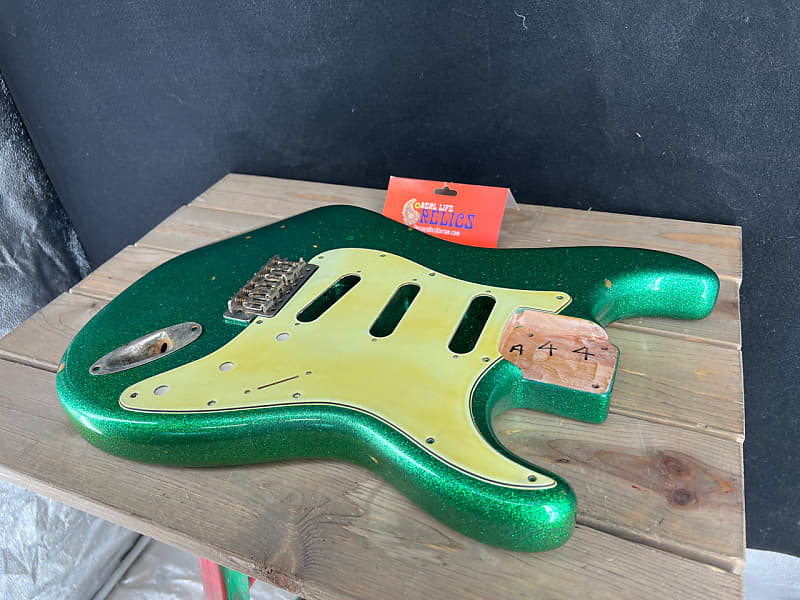 Real Life Relics Strat® Body Aged Green Sparkle Flake | Reverb
