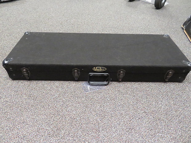 Universal-Unitec Hard Case | Reverb