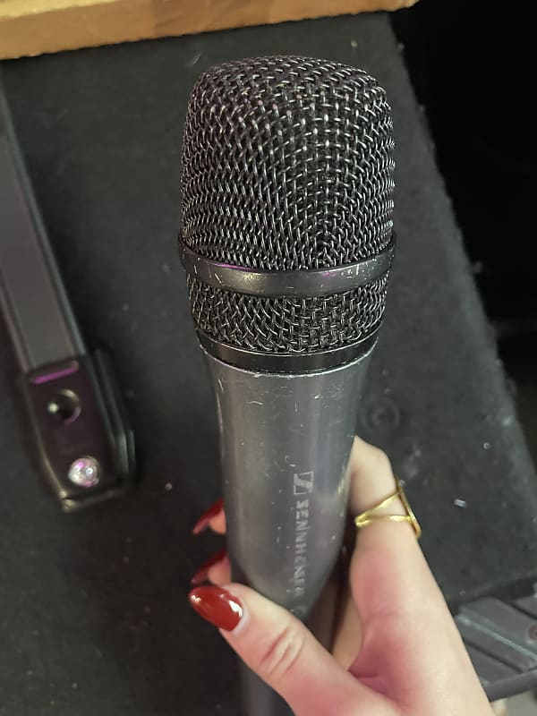 Sennheiser EW100 Wireless Microphone | Reverb