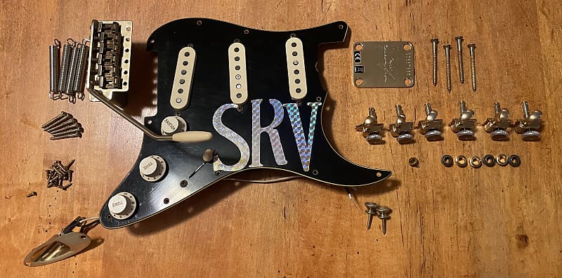 Fender Custom Shop Stratocaster Gold Stratocaster Body | Reverb