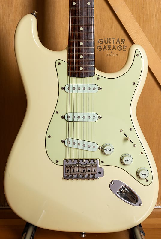 1989 Fender Japan Stratocaster Olympic White mint green | Reverb