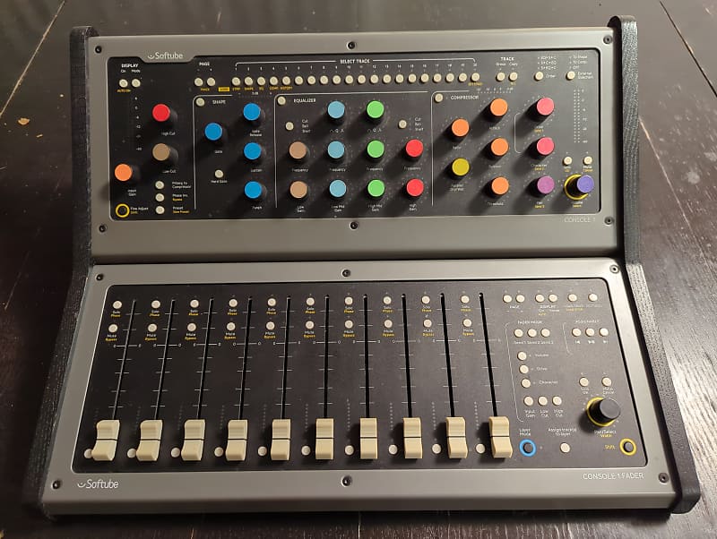 Softube Console 1 MKII Hardware/Software Mixer w/Console 1 | Reverb