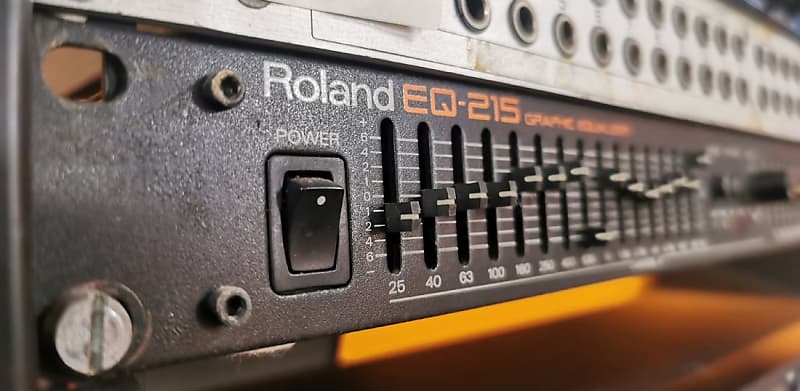 Roland Eq 215 15 Band Rack Mount Graphic Equalizer Reverb