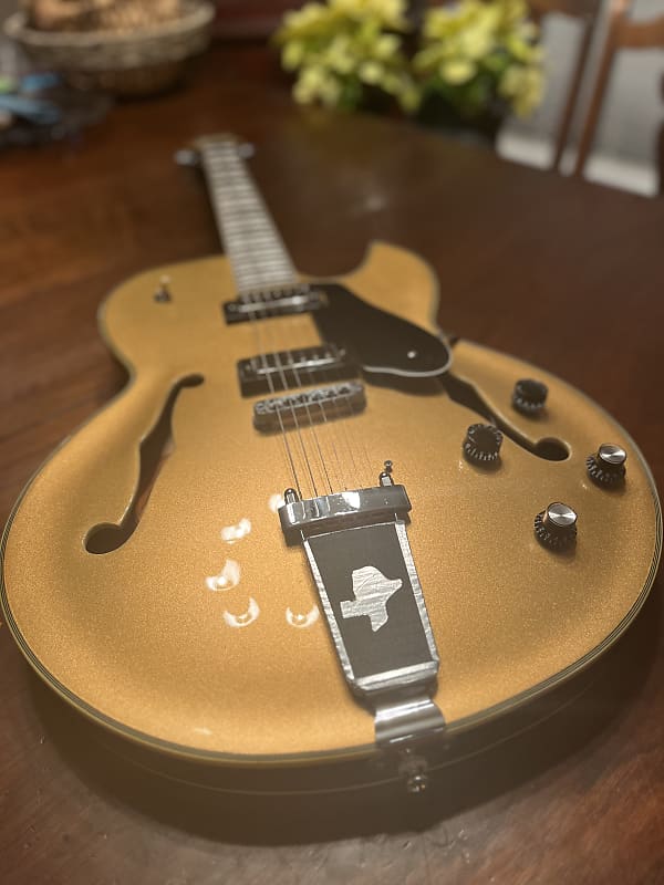 Douglas SNO-685 Gold - Metallic Gold | Reverb