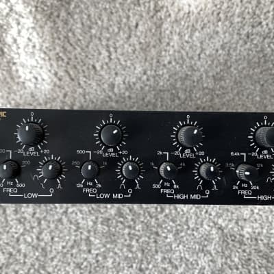 Boss PQ-50 Half Rack Parametric Equalizer 1994 | Reverb