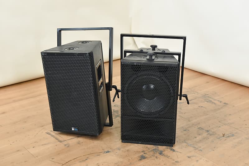 Meyer Sound UPA-1P Compact Wide Coverage Loudspeaker Pair | Reverb