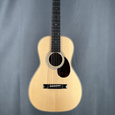 E20P Parlor | Reverb