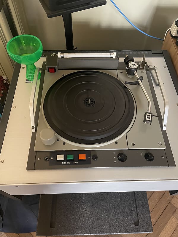 EMT 948 - audiophile turntable broadcast from RMC- | Reverb UK
