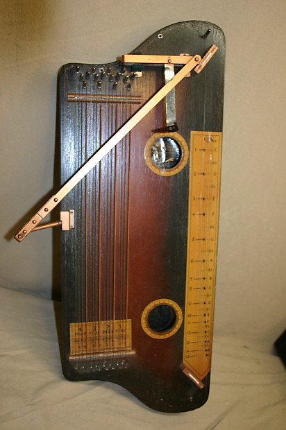 Tremoloa Zither Hawaiian slide contraption - THE WORST ITEM | Reverb