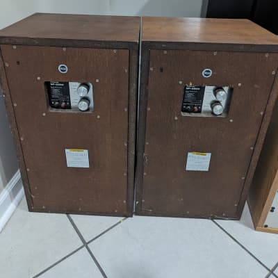 Sansui Sansui SP-2000 Vintage Stereo Speakers 4 Way/6 | Reverb