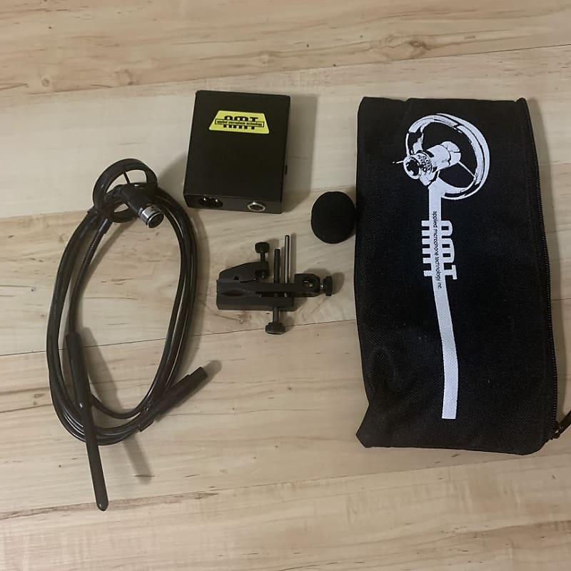 AMT Applied Microphone Technology LS Studio. AP40 preamp. | Reverb