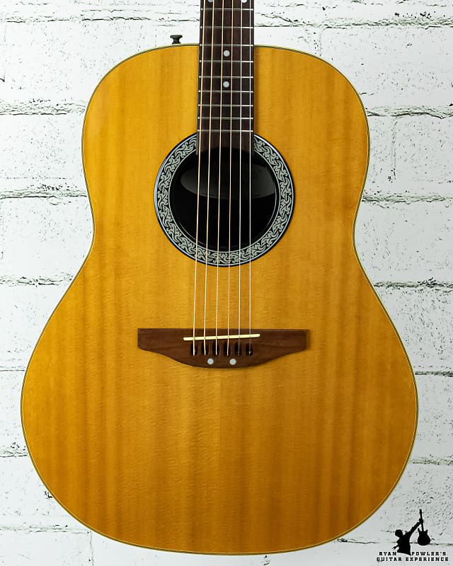Ovation Celebrity CC 01 Acoustic Natural w/ HSC | Reverb