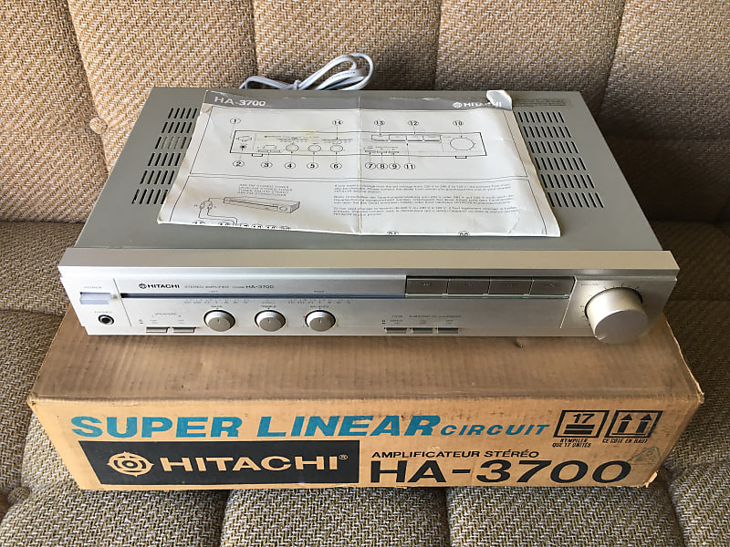 Vintage Hitachi HA-3700 Integrated Amplifier | Reverb