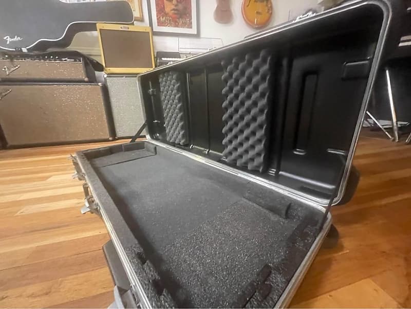SKB 61-Key Keyboard Road Flight Case | Reverb