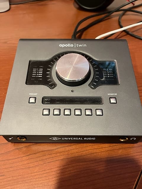 UA> Apollo Twin Quad 2020 - Silver | Reverb