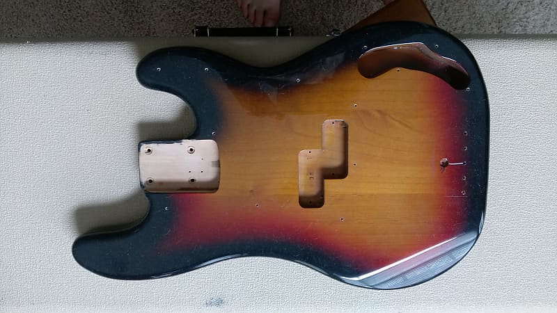 Fender P Bass Body n/a 3 color burst | Reverb UK