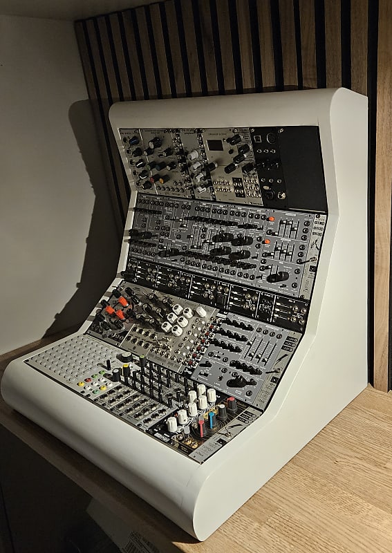 Pulp Logic 1u row 84 HP | Reverb