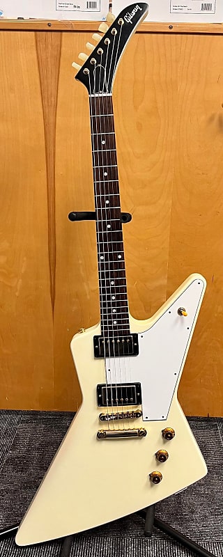 Pre-Owned Gibson Custom Shop 2014 Explorer 1958 Reissue | Reverb