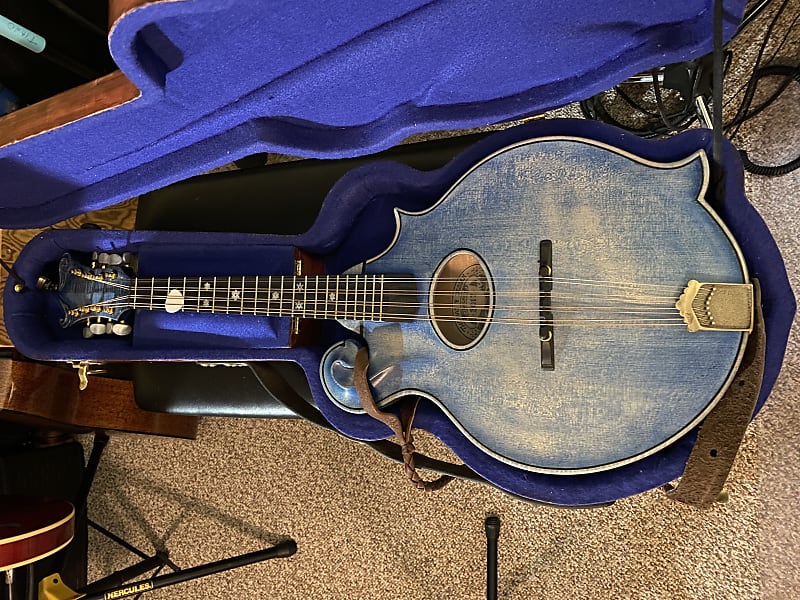 Thomas Jessen Octave Mandolin (Blue Snowflake) 2017 Blue | Reverb