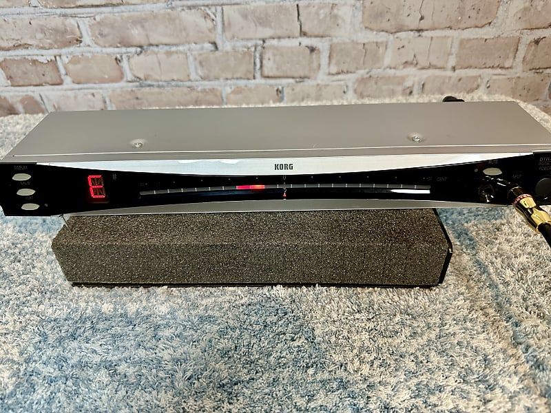 Korg DTR-1000 Digital Rackmount Tuner - Silver | Reverb