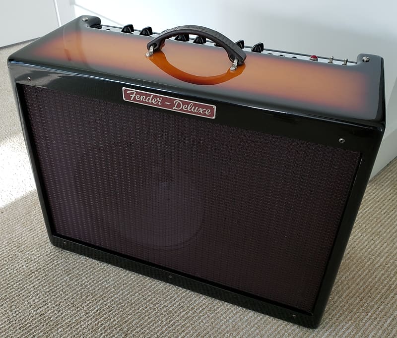 Limited Edition Fender Hot Rod Deluxe Amp 3 - Tone Sunburst | Reverb