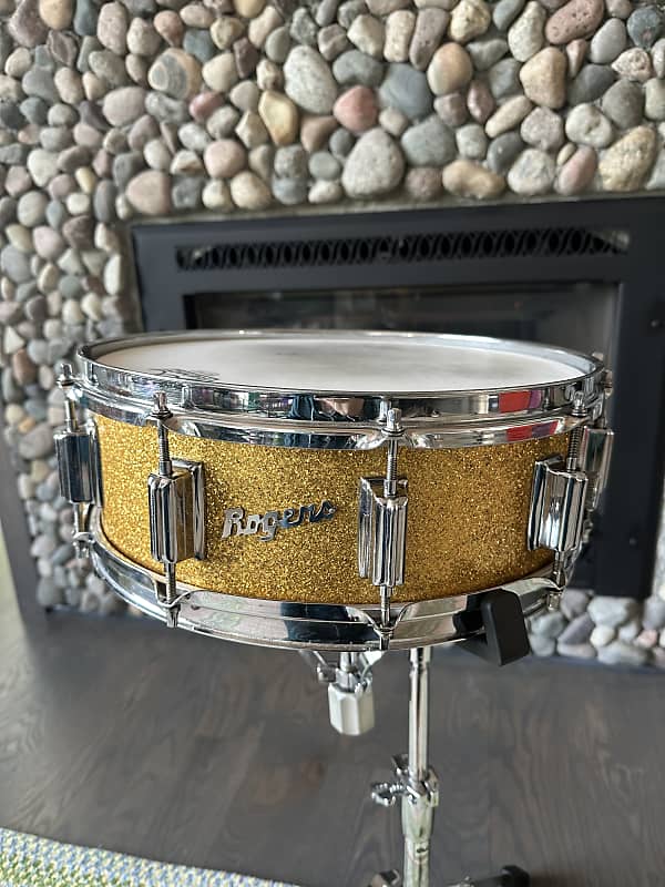 Rogers Dynasonic 1967 - Gold Sparkle Glass Snare Drum | Reverb Canada