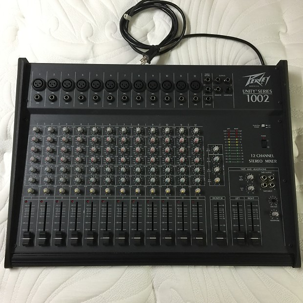 Peavey Unity Series 1002 12 Channel Mixer | Reverb