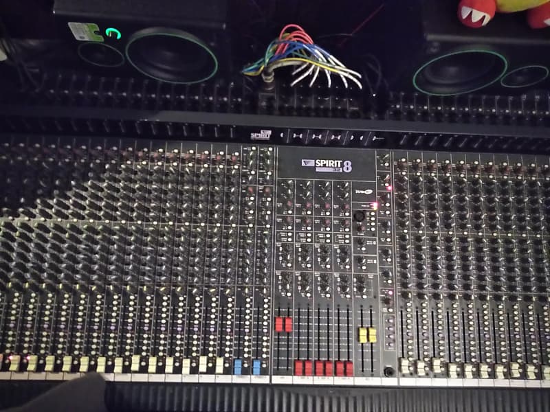 Soundcraft 8 | Reverb