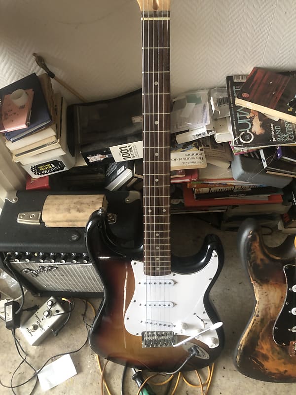 Stagg Stratocaster - Sunburst Heavy Formvar Custom Pickups | Reverb