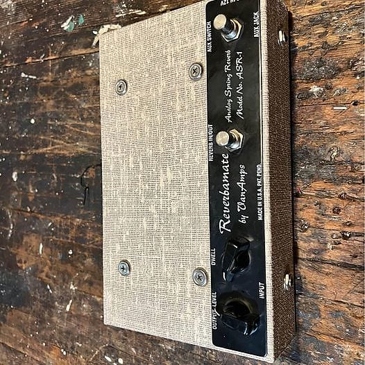 Analog Spring Reverb Pedal - VanAmps Reverbmate 2000s - light | Reverb
