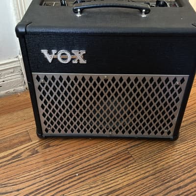 Vox DA15 15w 1x8 Guitar Combo Amp | Reverb