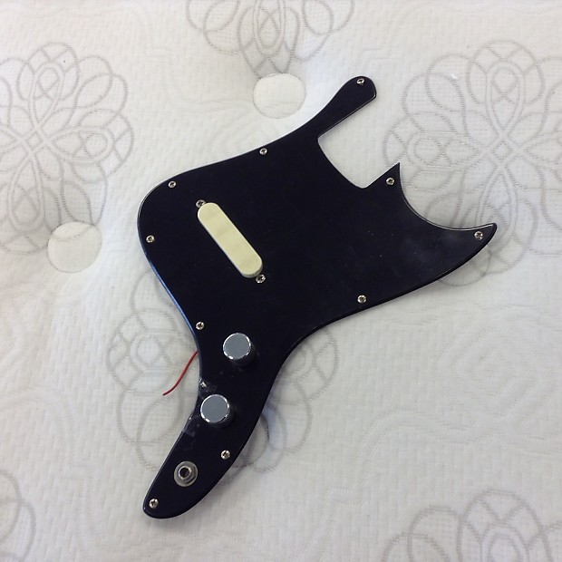 Squier By Fender Bronco Bass 1999 Loaded Pickguard Fair | Reverb