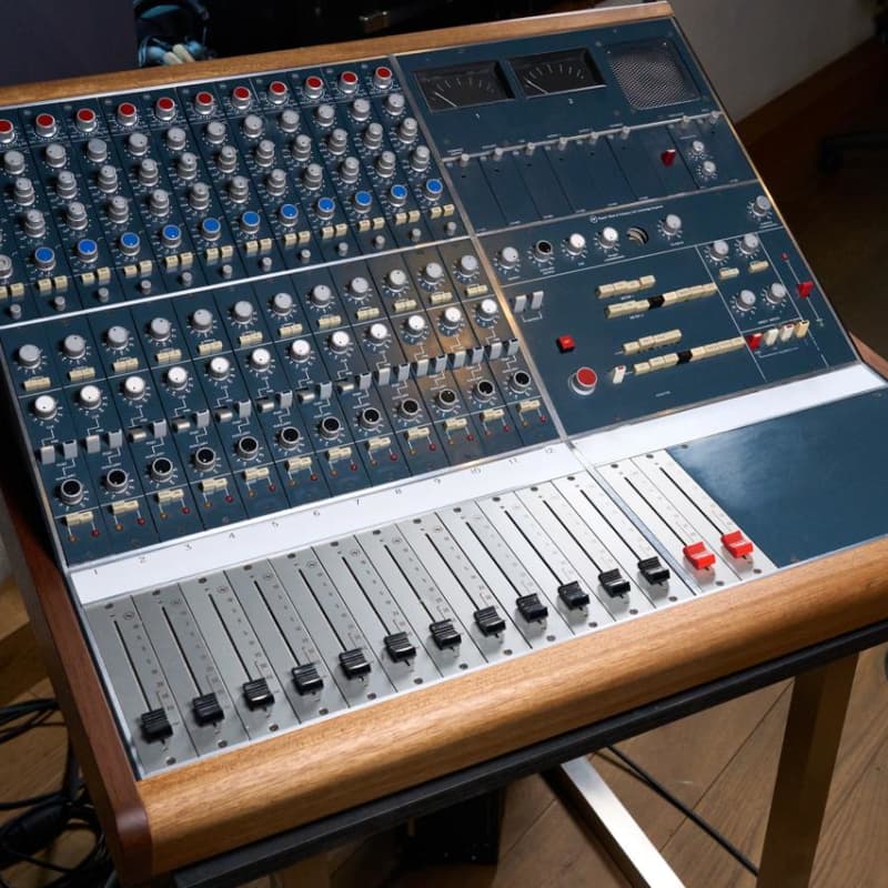 Musical Instruments For Sale - New & Used Music Gear | Reverb France