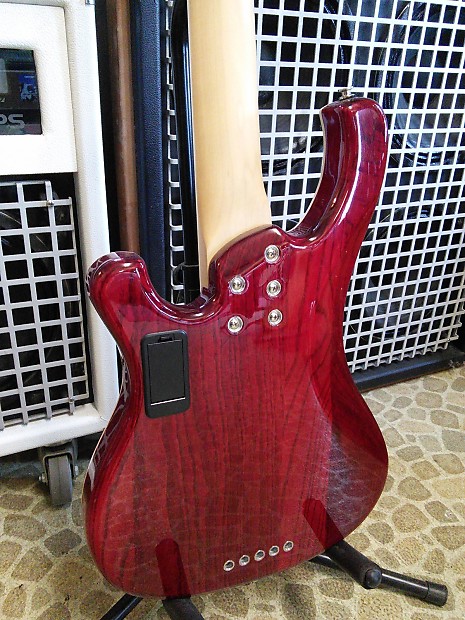 Schecter Stargazer 5 string bass, Sunburst, EMG, active | Reverb